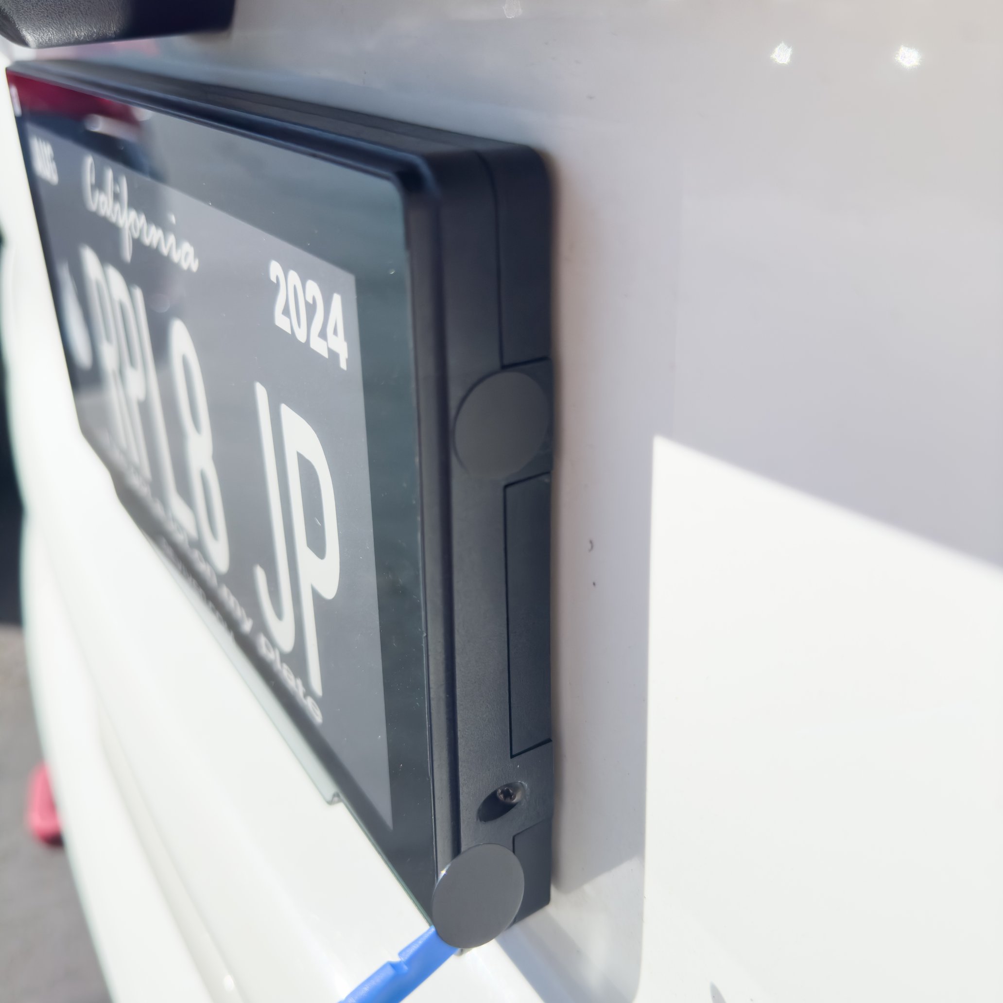 Remove a Wired RPlate - Step-by-Step Guide